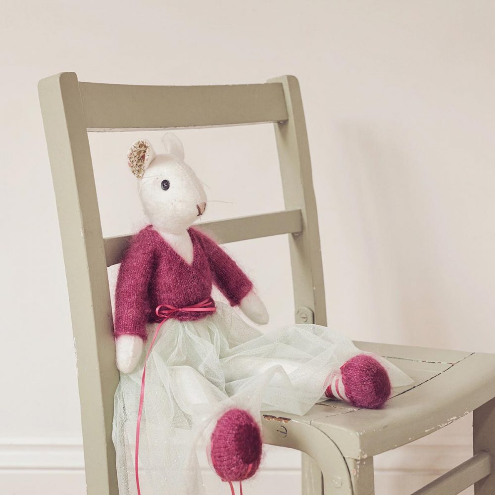 Knitting for Luna - CoolCrafting