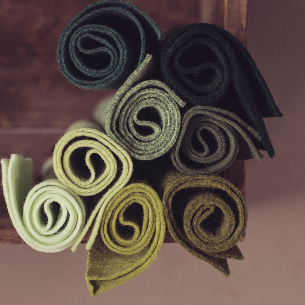 Browns Wool Felt - CoolCrafting