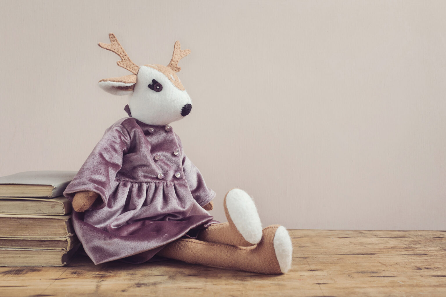 Meet Luna Lapin and Friends - CoolCrafting