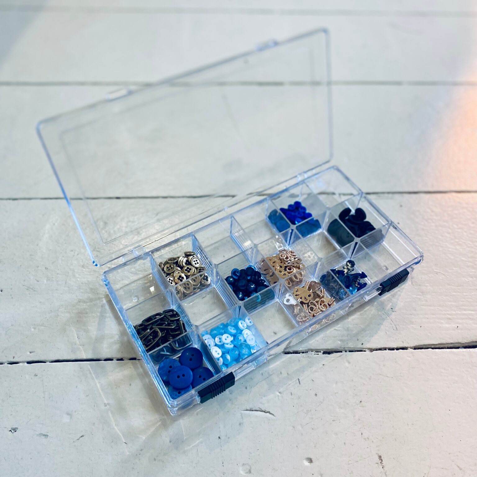 Storage Box for Buttons - CoolCrafting