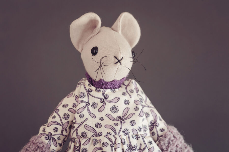 The Mousel Family - Luna x Dickens - Luna Lapin's Literary Year ...