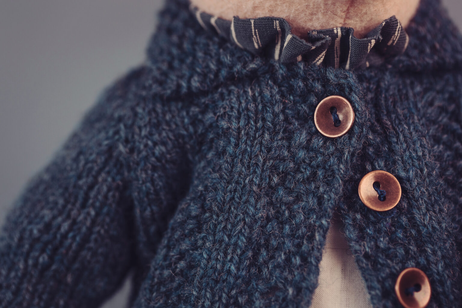 The Rita Jeans Cardigan - Granny Lapin's Knitted Treasure - CoolCrafting